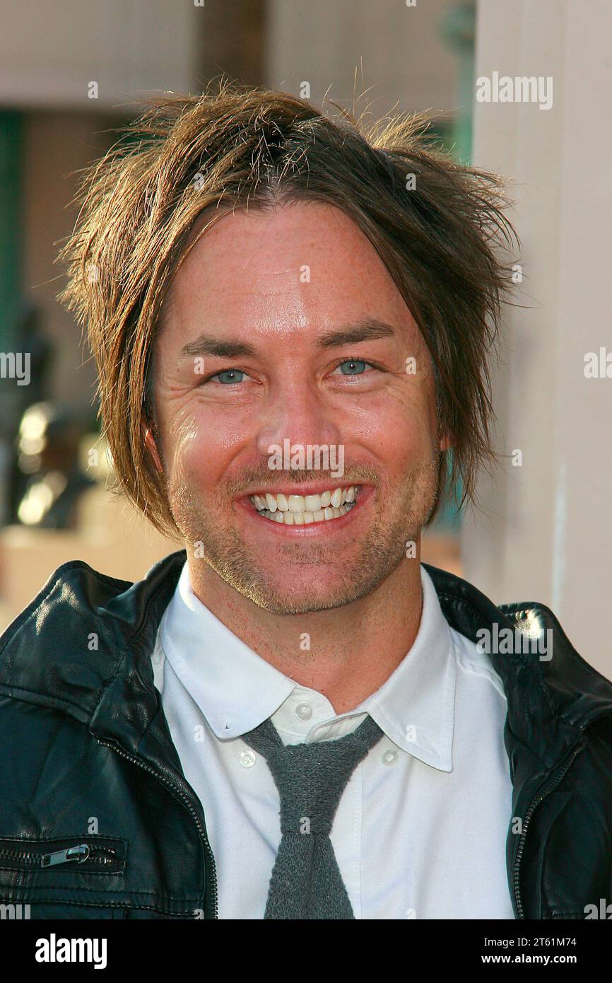 Joshua harris hi-res stock photography and images - Alamy