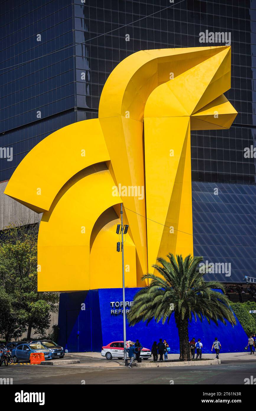 Statue El Caballito, yellow in color by sculptor Enrique Carbajal ...