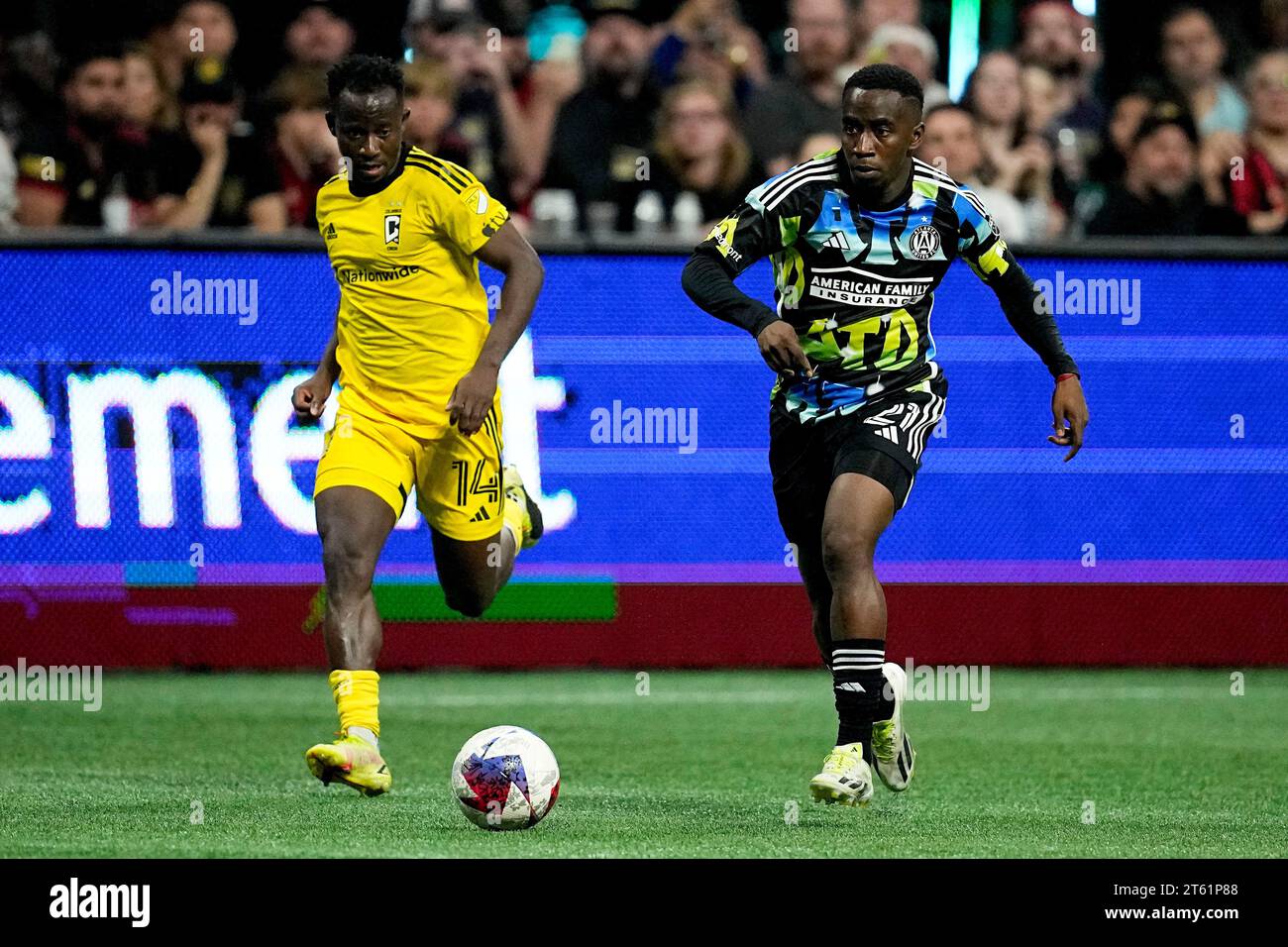 Columbus Crew midfielder Yaw Yeboah (14) and Atlanta United forward ...