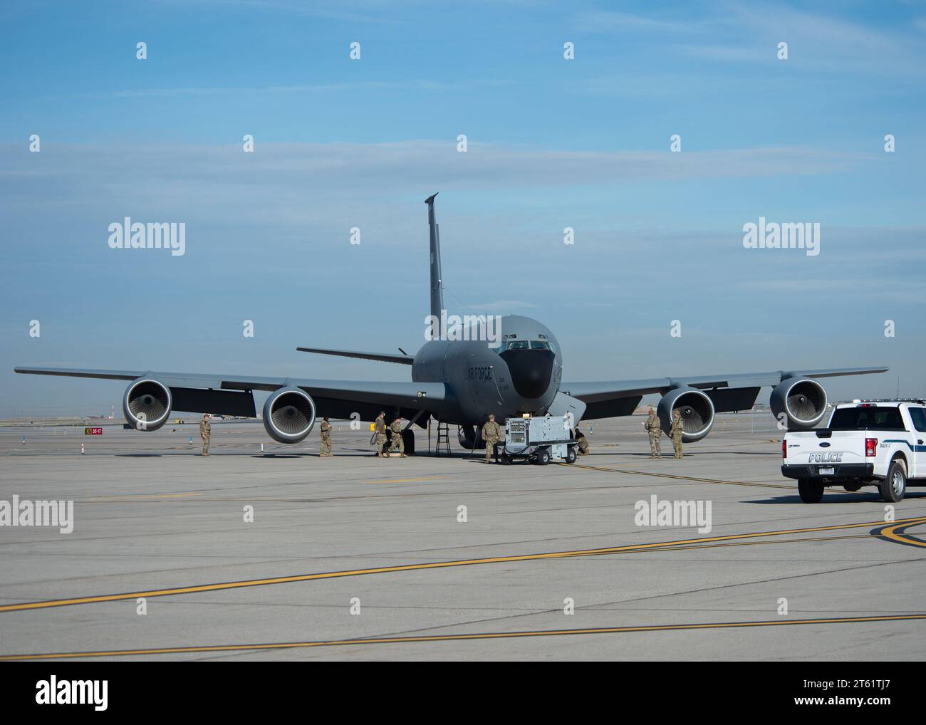 Inject air hi-res stock photography and images - Alamy