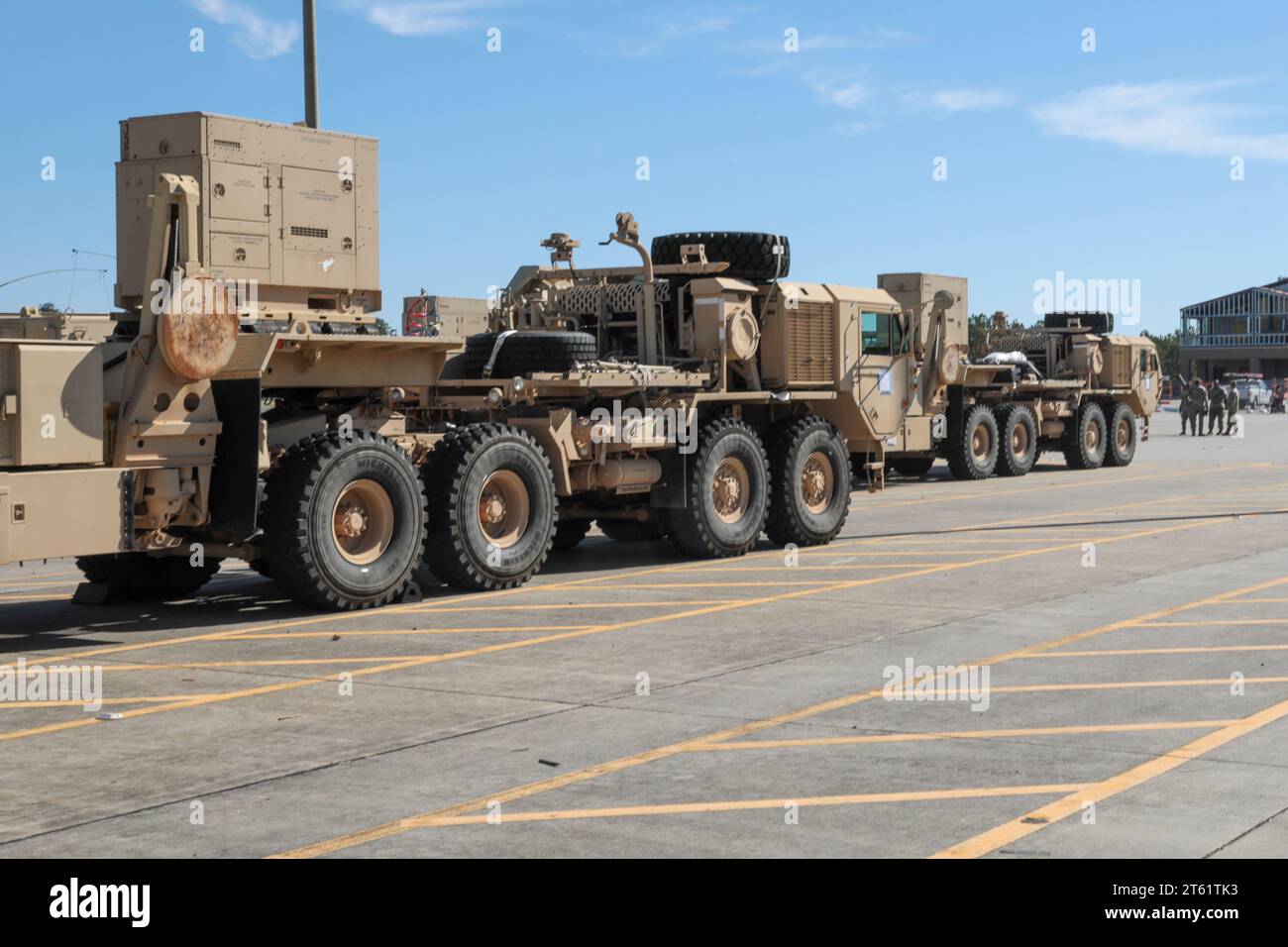 U.S. Army Soldiers assigned to the 1st Battalion, 7th Air Defense ...