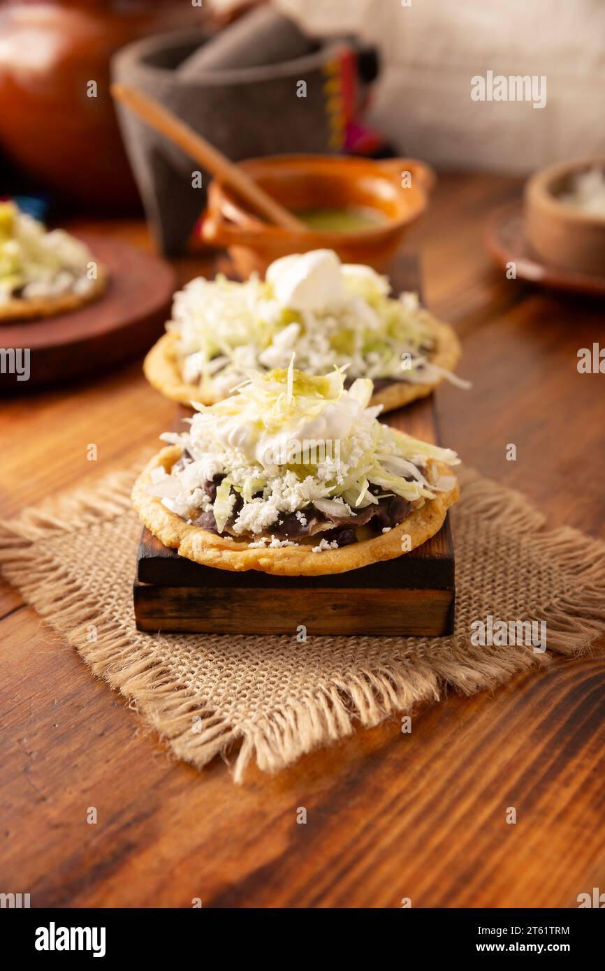 Food green s hi-res stock photography and images - Alamy