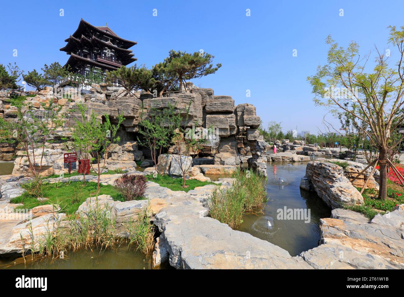 Traditional Chinese architectural scenery Stock Photo - Alamy