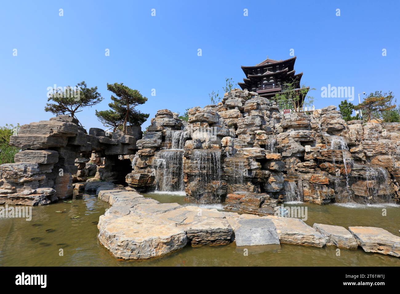 Traditional Chinese architectural scenery Stock Photo - Alamy
