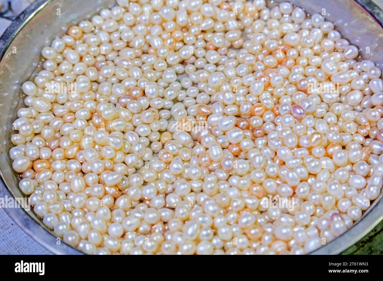 Rounded basin hi-res stock photography and images - Alamy