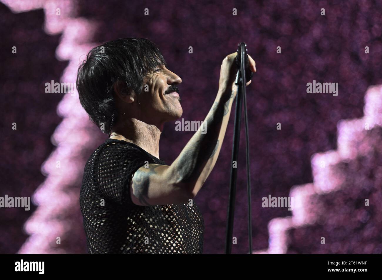 DF - BRASILIA - 11/07/2023 - BRASILIA, RED HOT CHILI PEPPERS SHOW ...