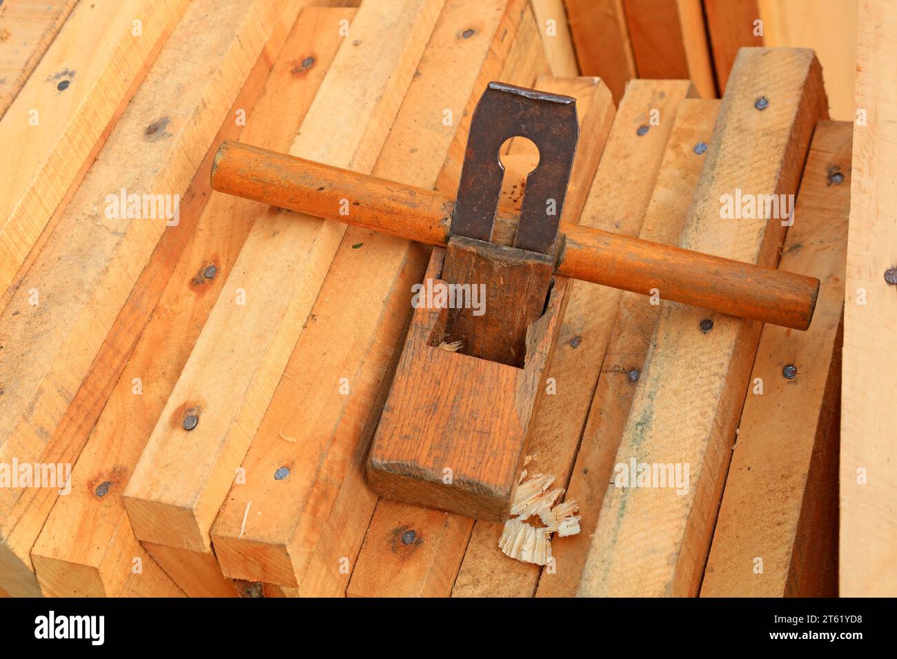 Manual cutter hi-res stock photography and images - Alamy