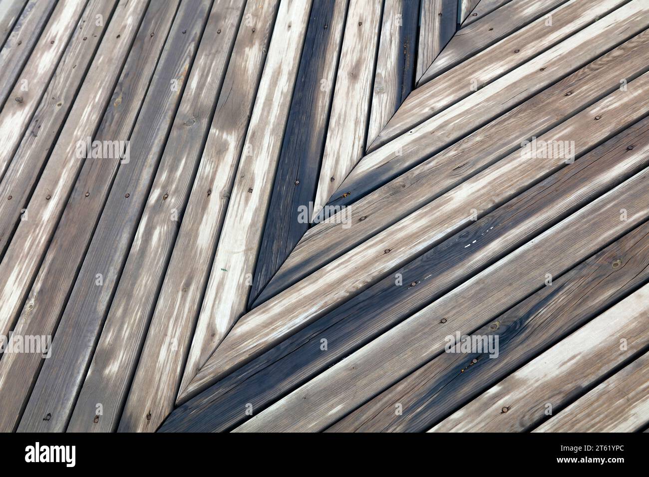 wet wood texture Stock Photo - Alamy