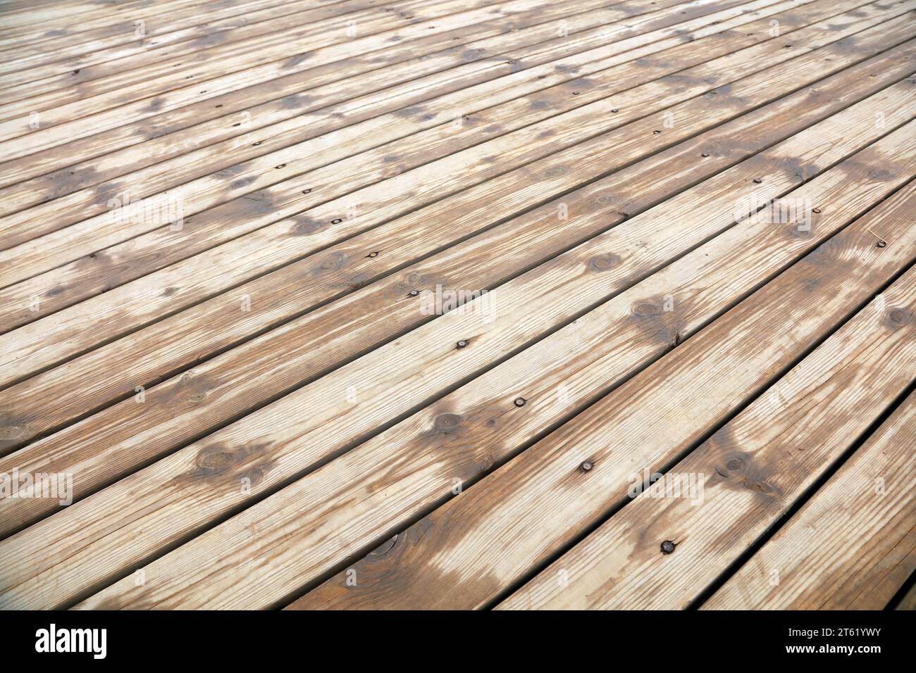 wet wood texture Stock Photo - Alamy