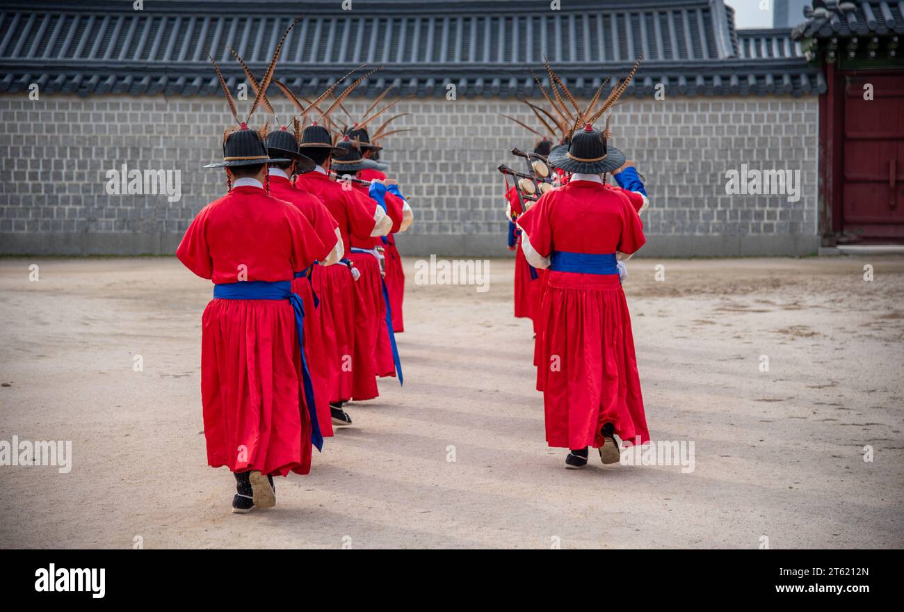 Reenactment of change of Korean royal guards ceremony in historical ...