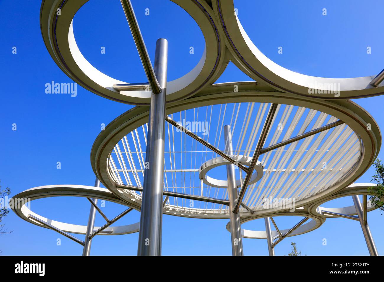 Annular steel structure Stock Photo - Alamy