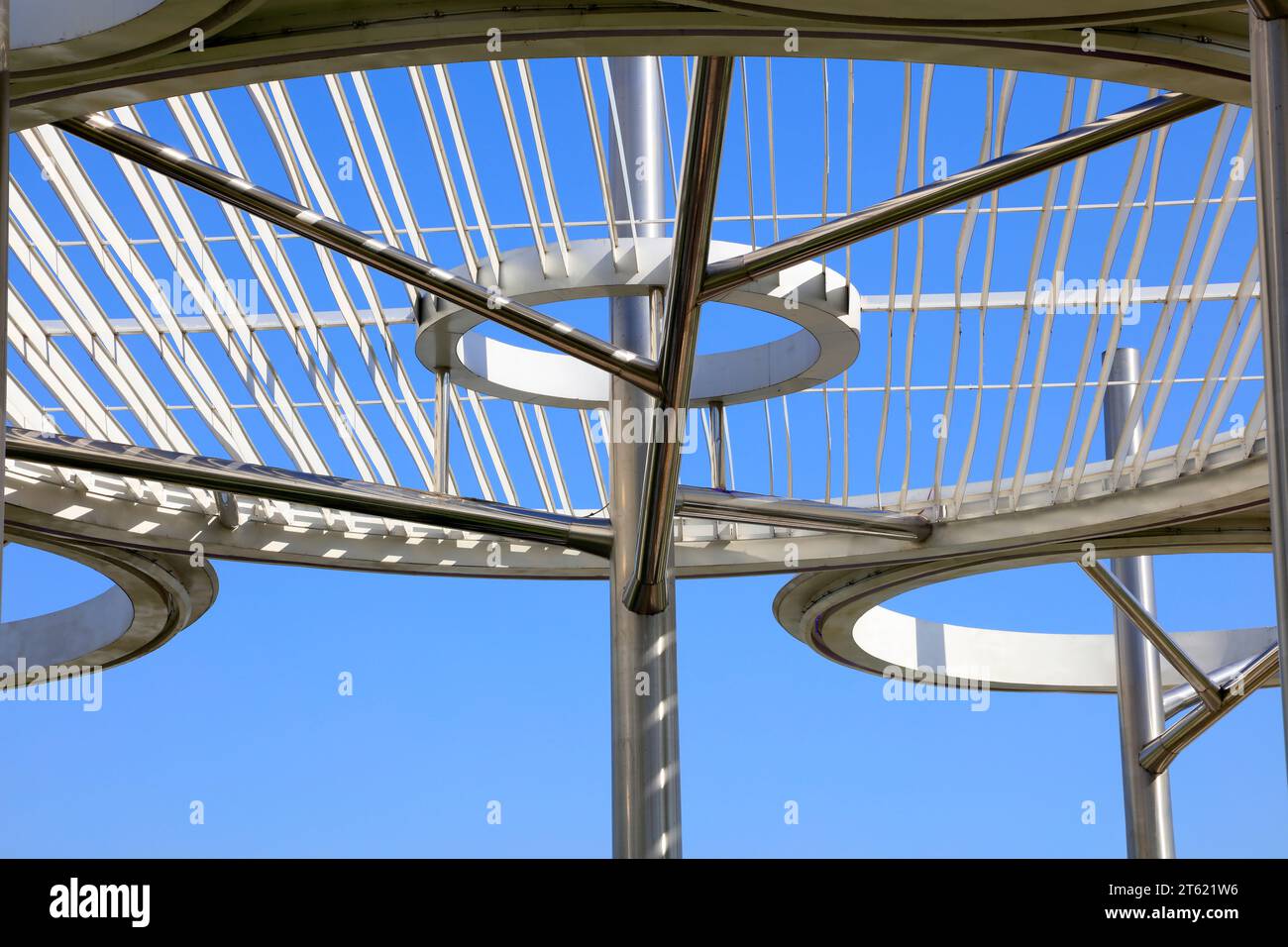 Annular steel structure Stock Photo - Alamy