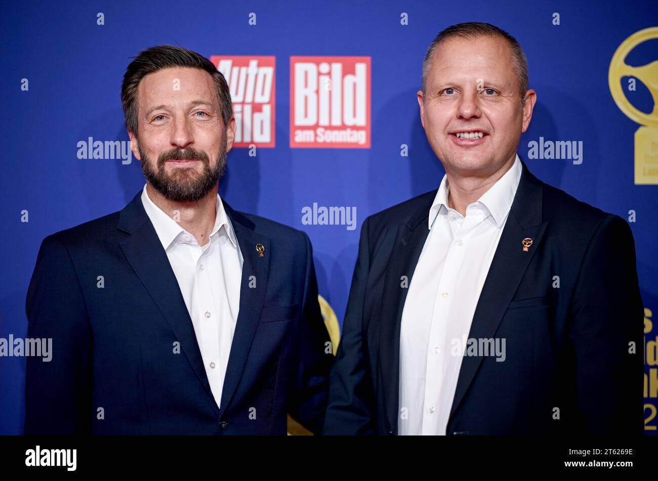 Berlin, Germany. 07th Nov, 2023. Dirk Adelmann (l), CEO of smart Europe ...