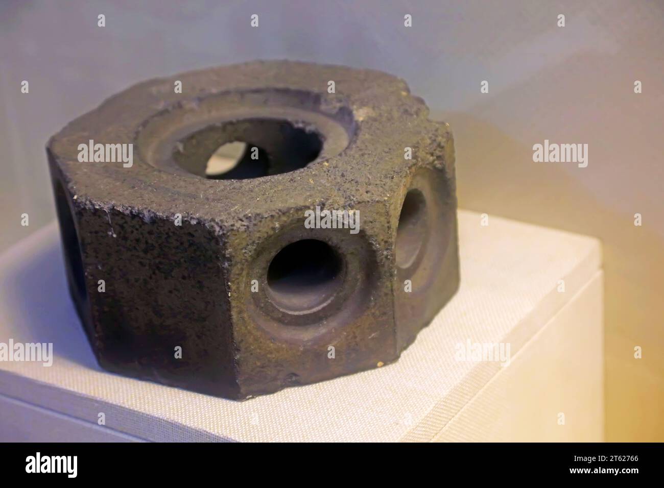 Chinese bricks hi-res stock photography and images - Alamy