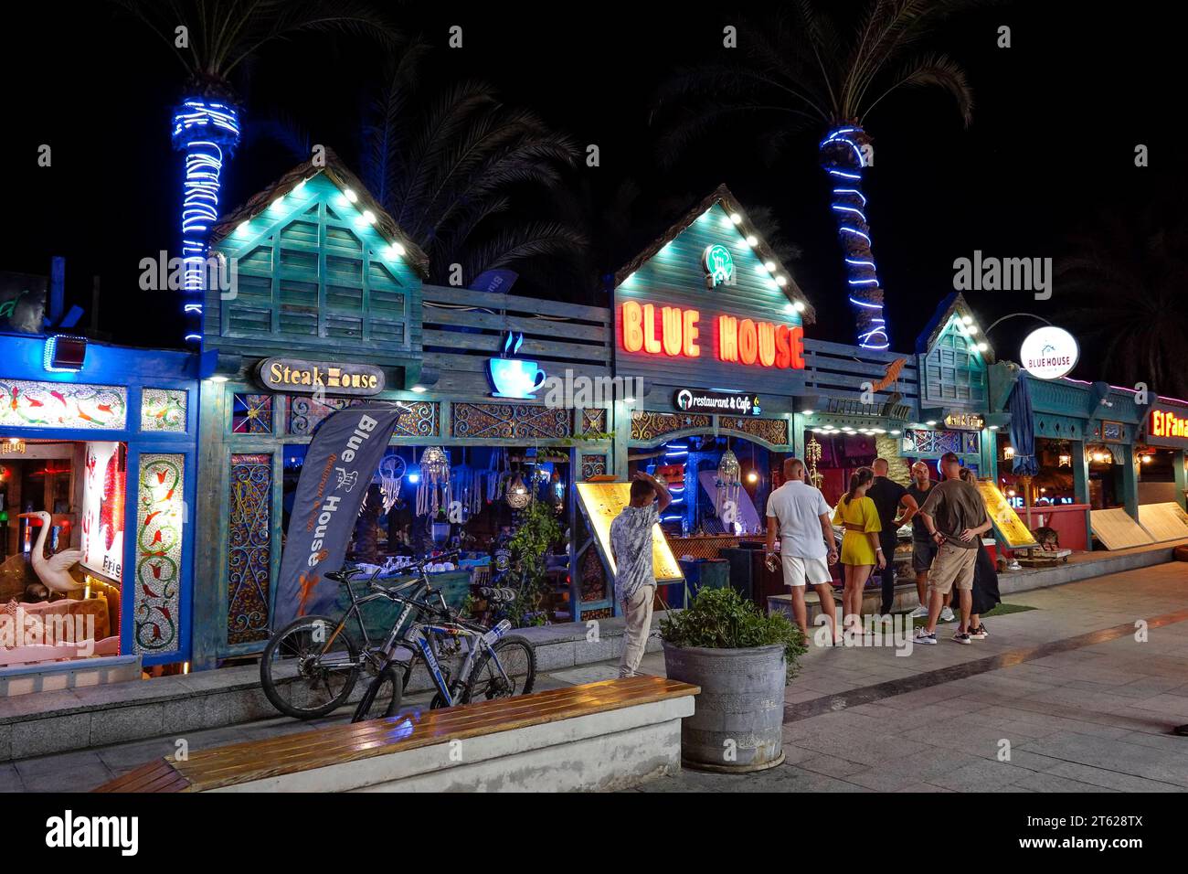 Restaurant Blue House, Masbat, Lighthouse Road, Dahab, Sinai, Ägypten ...