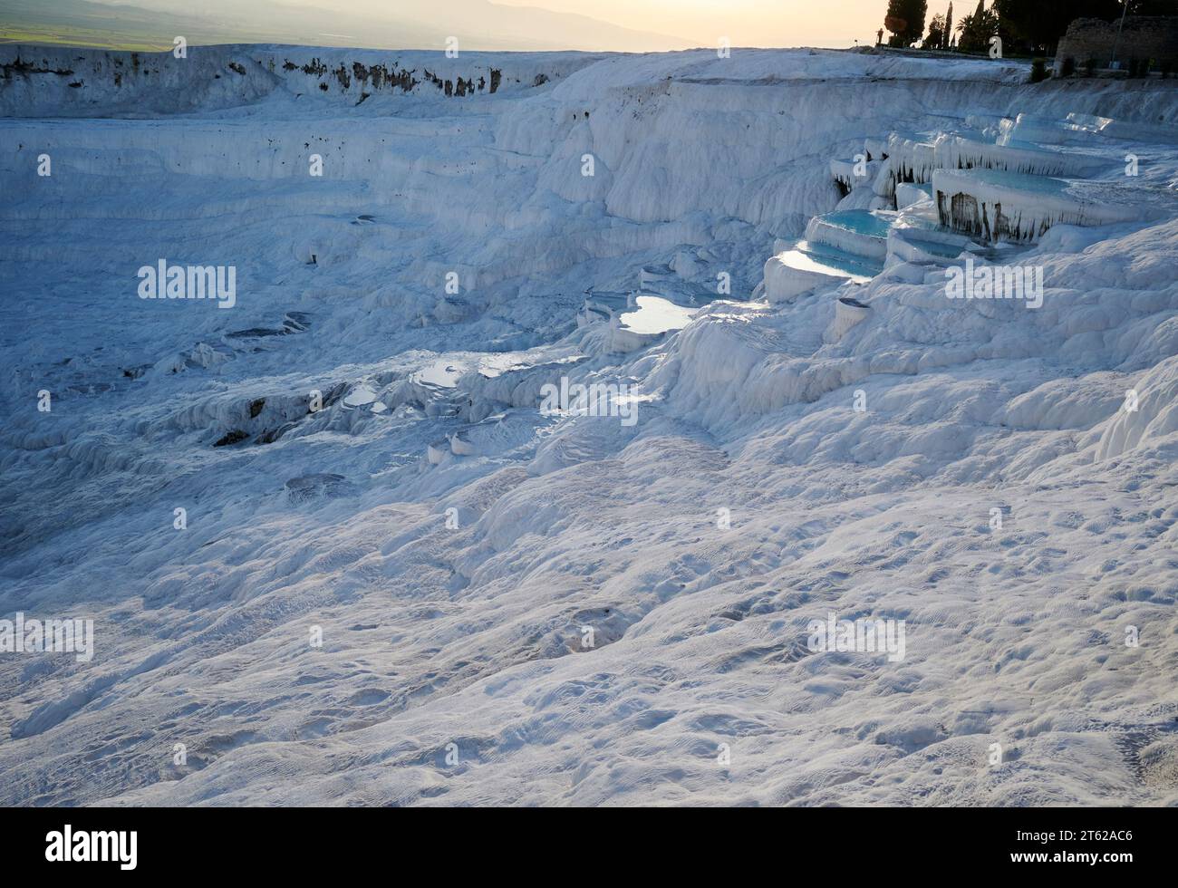 A scenic view of Pamukkale travertines and natural pools in Turkey ...