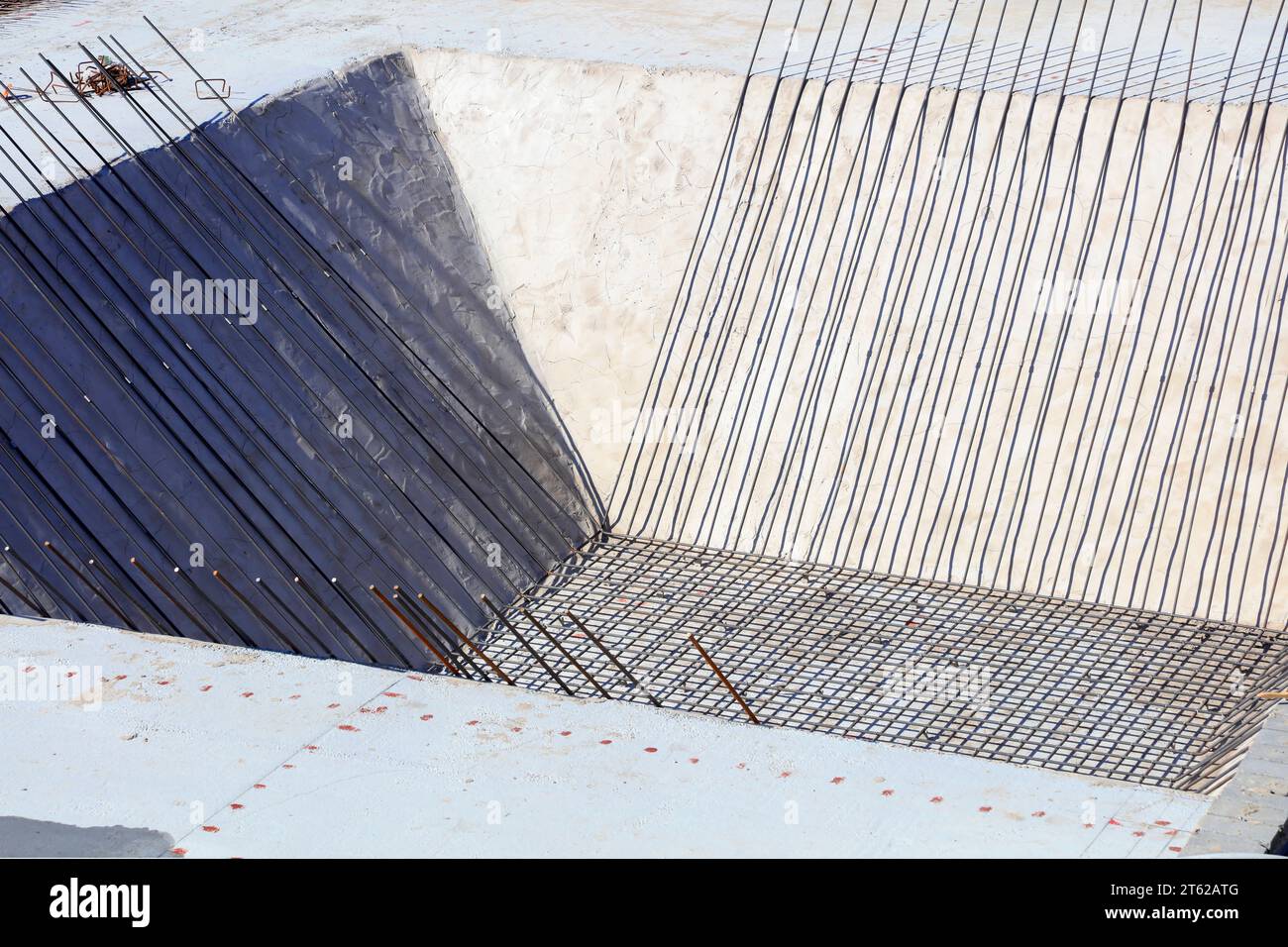 Sedimentation tank thread steel bar mesh Stock Photo - Alamy