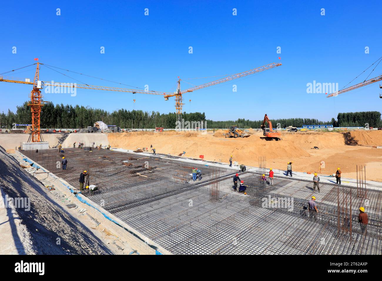 Construction site scene Stock Photo - Alamy