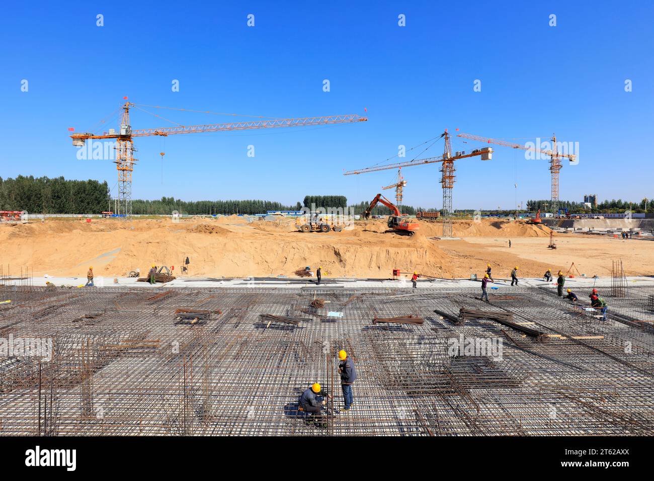 Construction site scene Stock Photo - Alamy