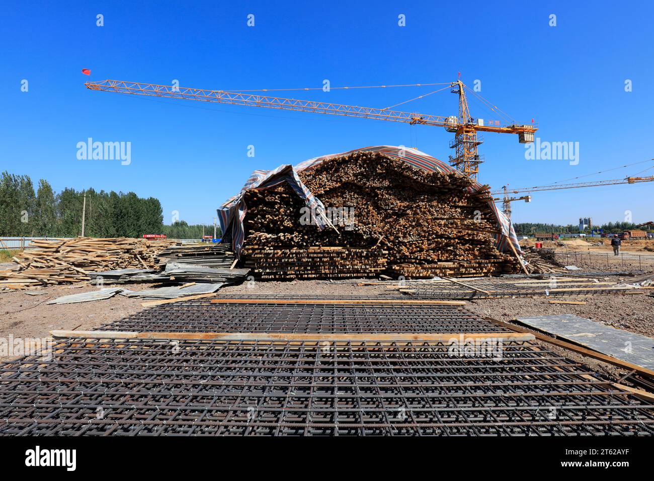 Construction site scene Stock Photo - Alamy
