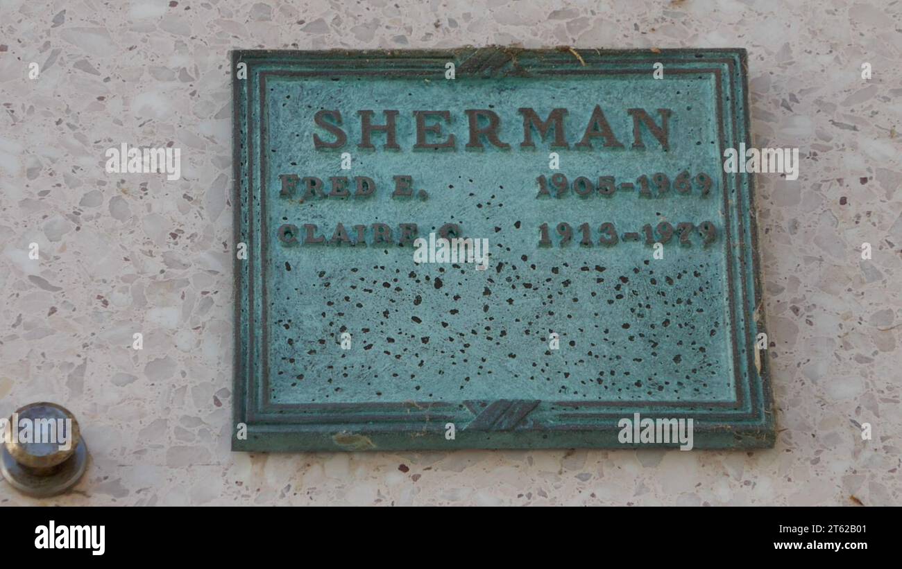 Los Angeles, California, USA 6th November 2023 Actor Fred Sherman and Actress Claire Carleton ...