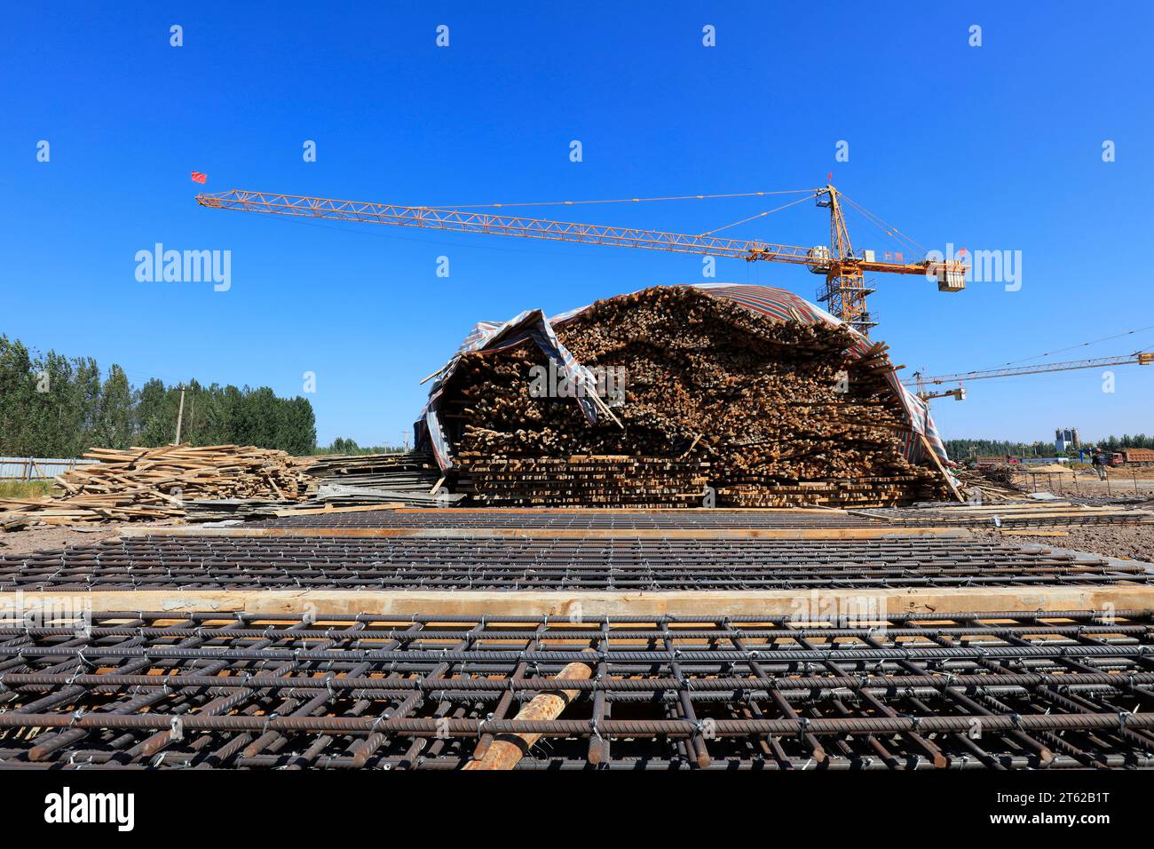 Construction site scene Stock Photo - Alamy