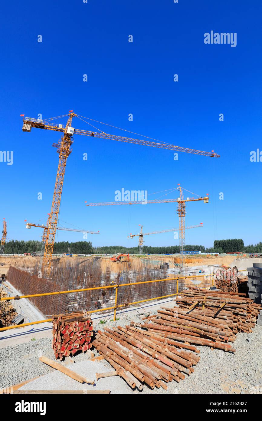 Construction site scene Stock Photo - Alamy