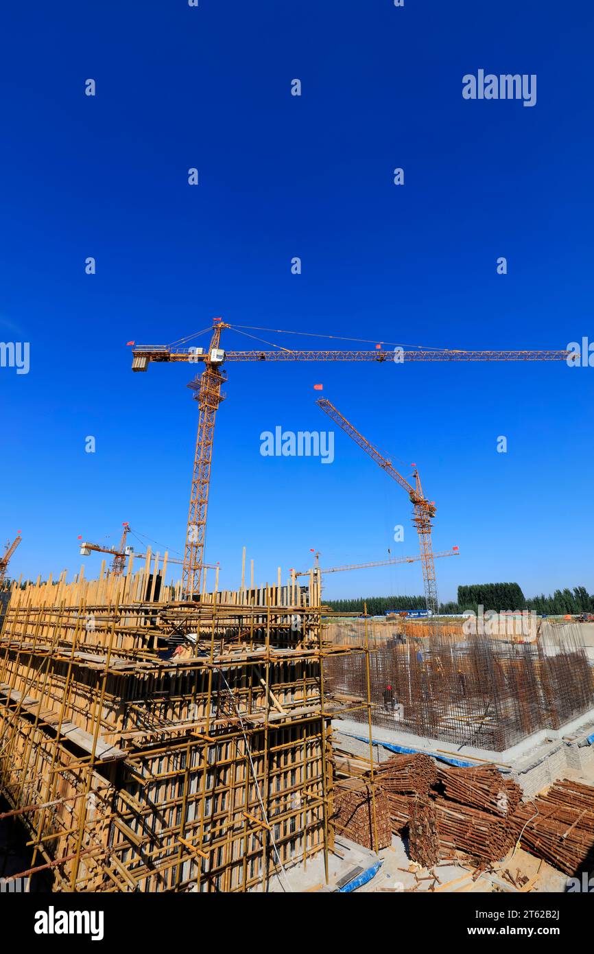 Construction site scene Stock Photo - Alamy