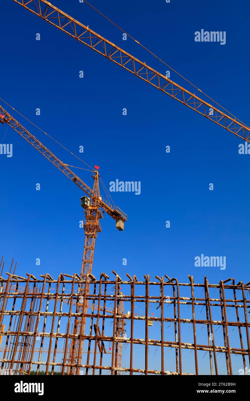 Steel components in the construction site Stock Photo - Alamy
