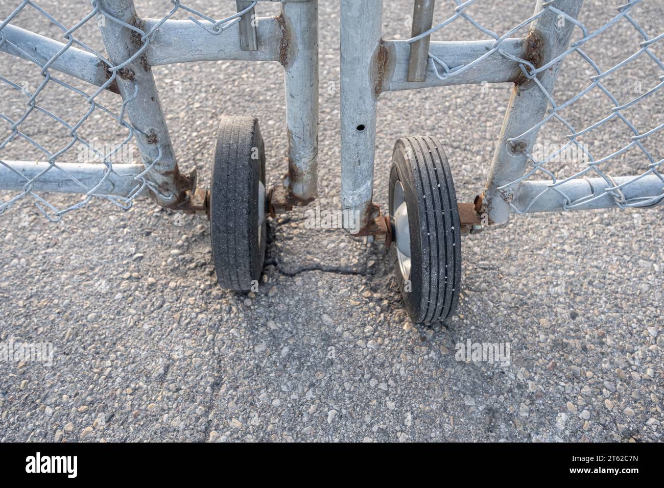 Wheeled gate hi-res stock photography and images - Alamy
