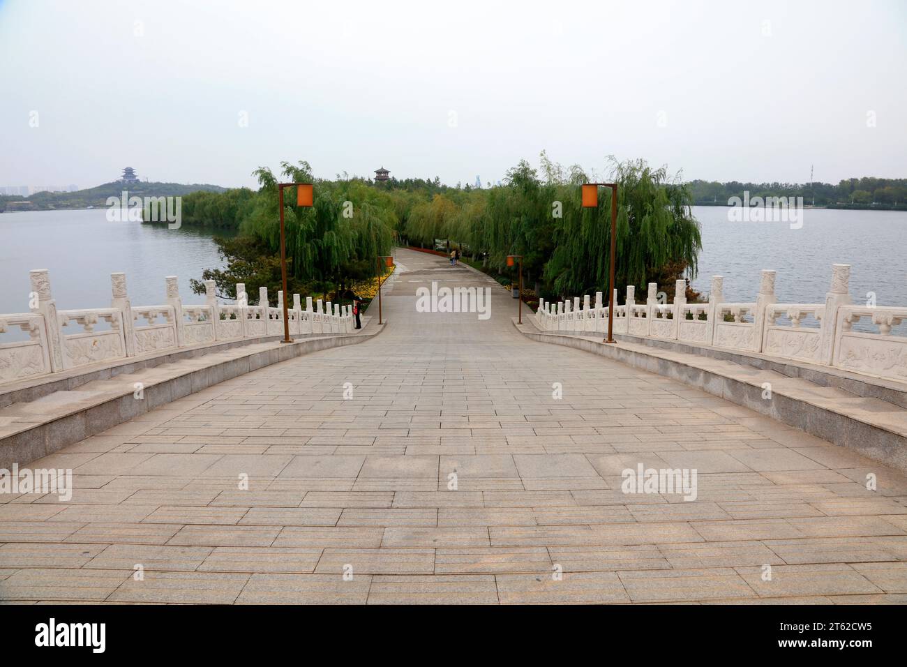 Parapet of stone bridge Stock Photo - Alamy