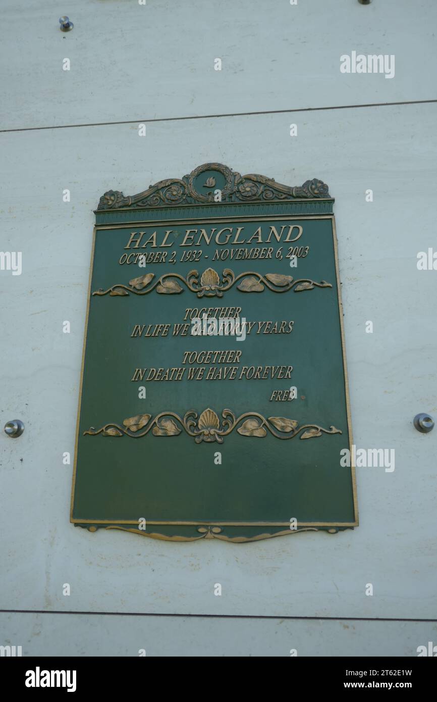 Los Angeles, California, USA 6th November 2023 Hal England Grave in ...