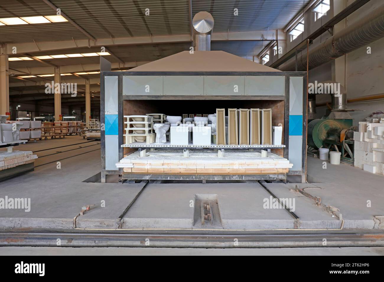 Ceramic sintering furnace Stock Photo - Alamy