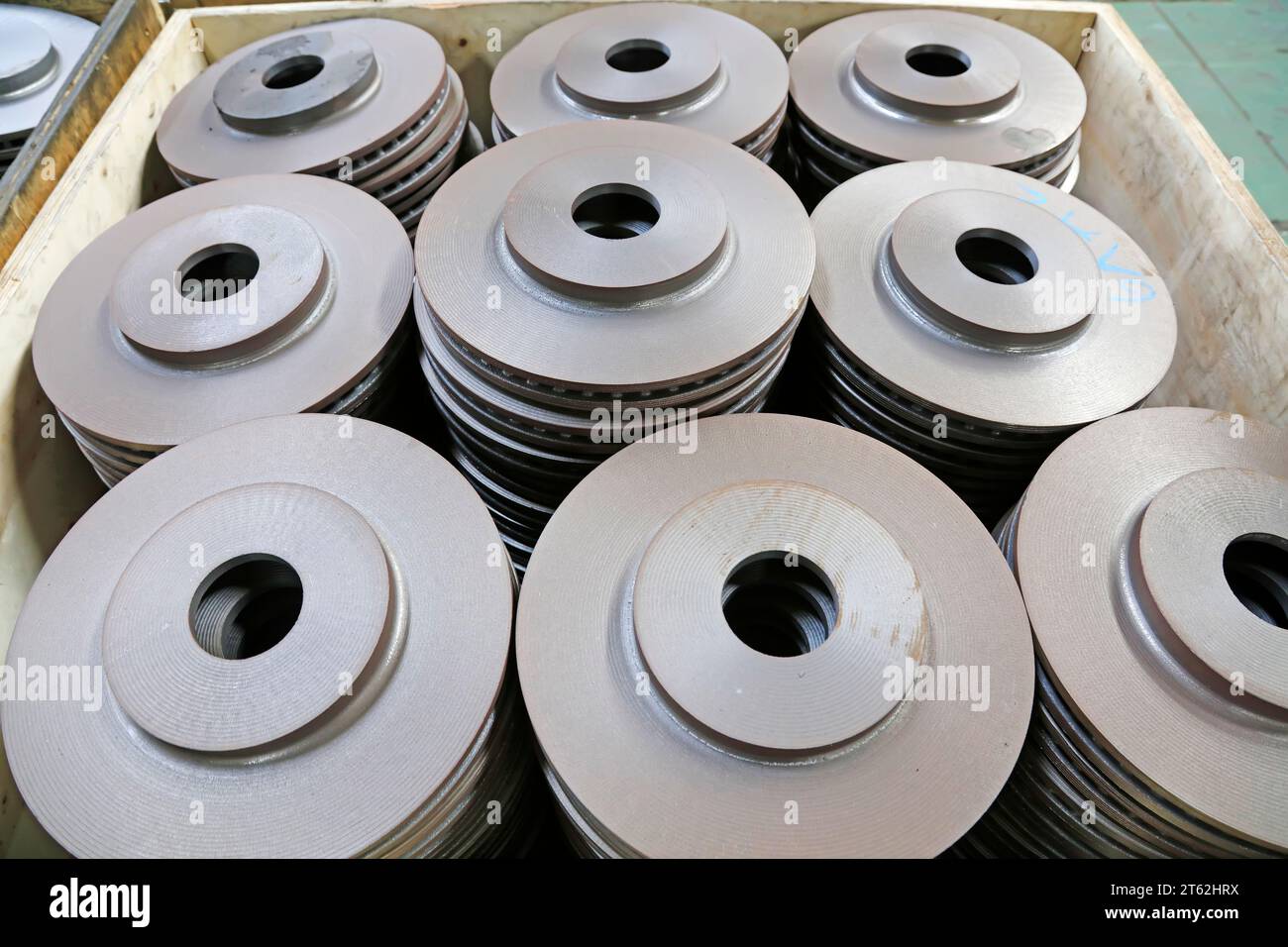 Automobile safety system components hi-res stock photography and images ...