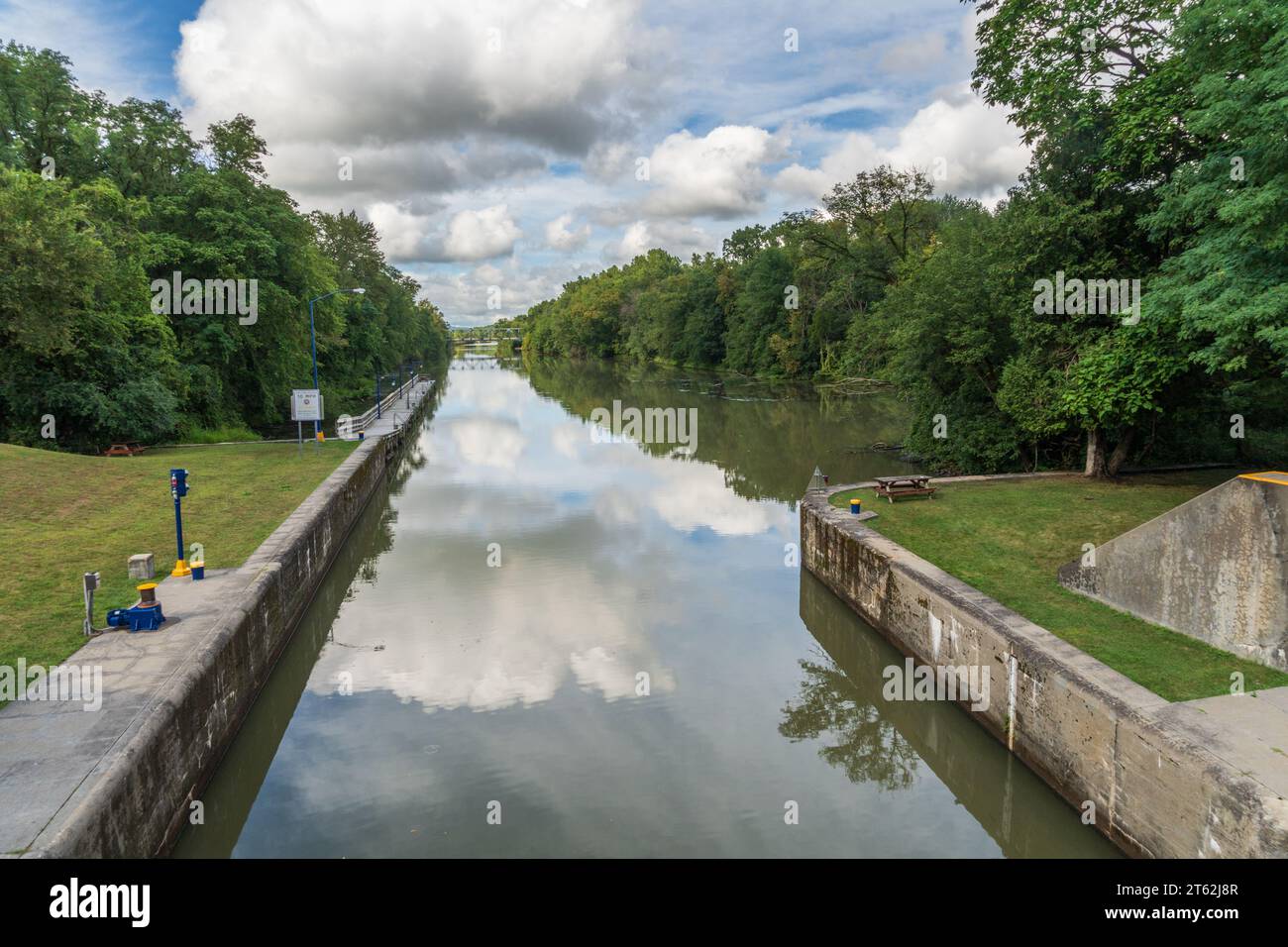 The Historic Lock #C-9 in Upstate New York Stock Photo - Alamy