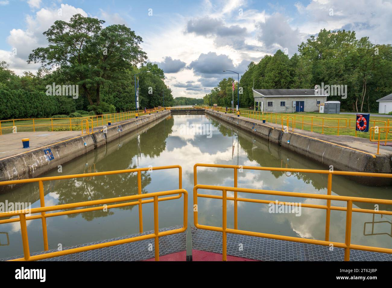The Historic Lock #C-9 in Upstate New York Stock Photo - Alamy