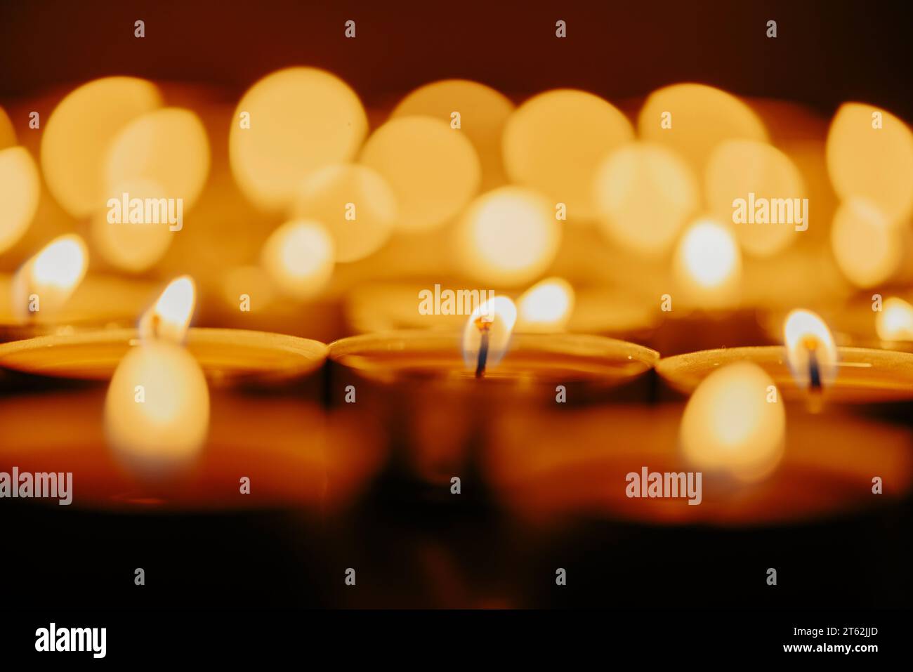burning candles in the dark memory Stock Photo - Alamy