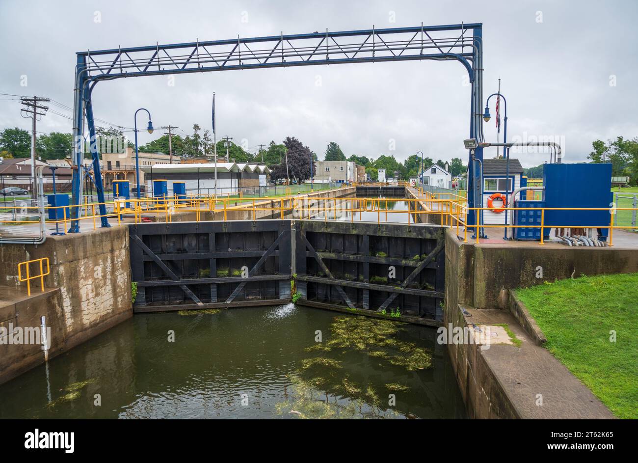 Erie canal houseboat hi-res stock photography and images - Alamy
