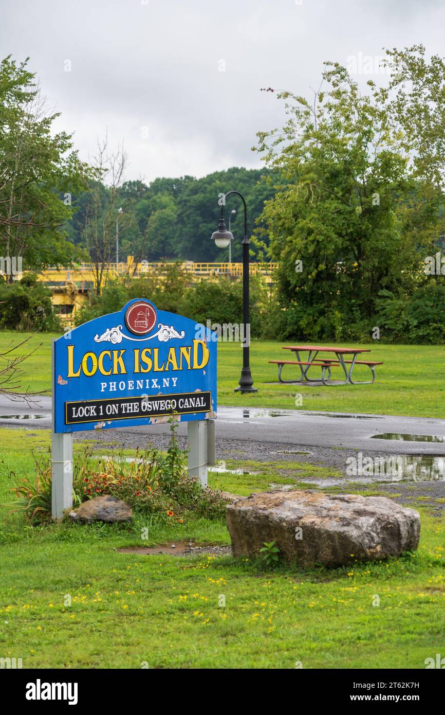 The Lock Island on the Upstate Canal in New York Stock Photo - Alamy