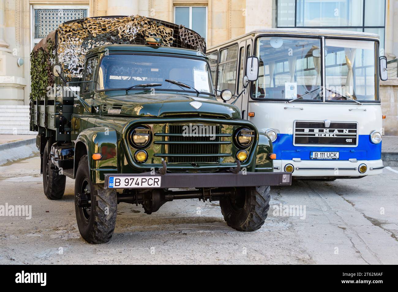 Old utility van hi-res stock photography and images - Alamy