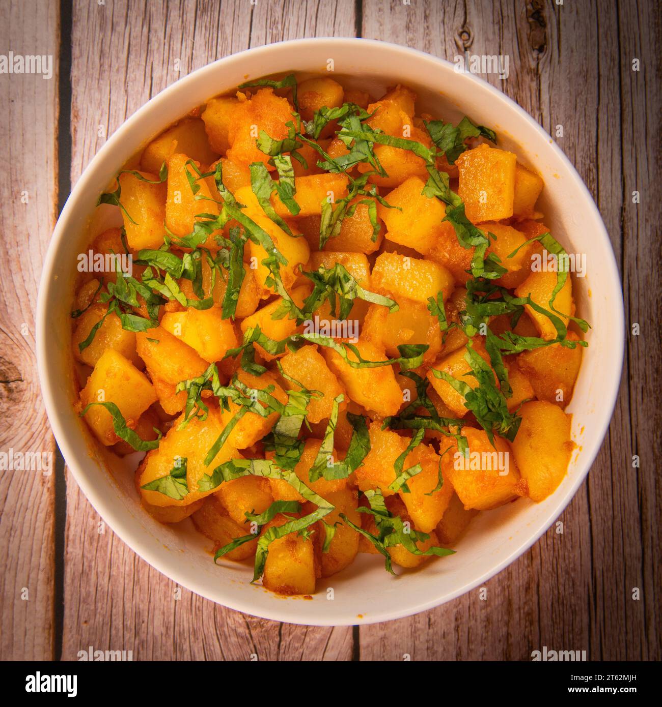LEBANESE RECIPE FOR SPICY POTATOES, BATTATA HARA, GARLIC, CORIANDER AND ...