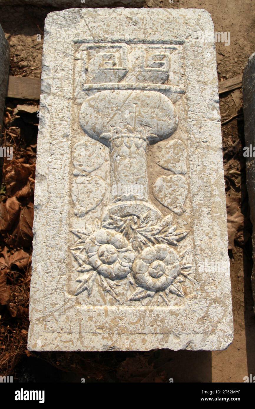 Ancient Chinese stone arts and crafts Stock Photo - Alamy
