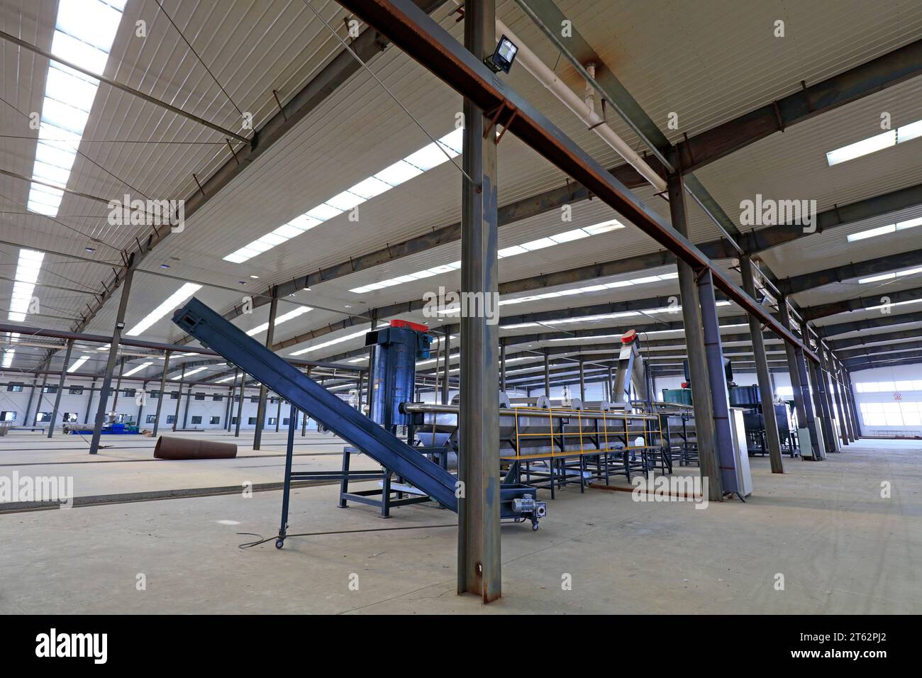 steel beam of the factory Stock Photo - Alamy