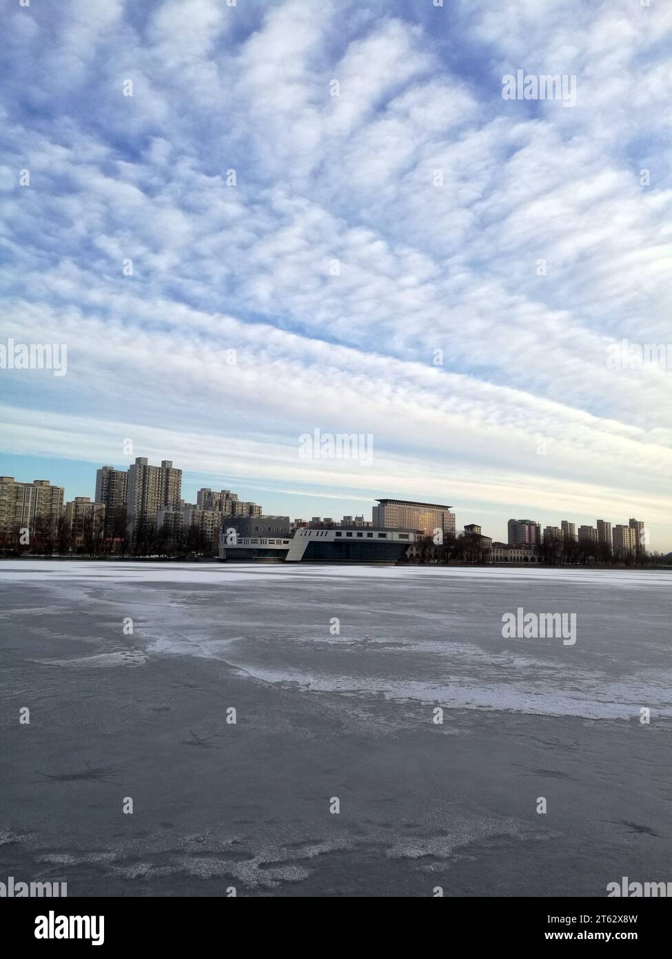 Waterfront City winter scenery Stock Photo - Alamy
