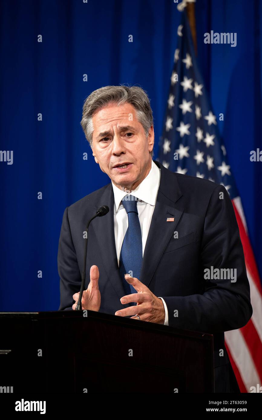 Flag g7 japan 2023 hi-res stock photography and images - Alamy