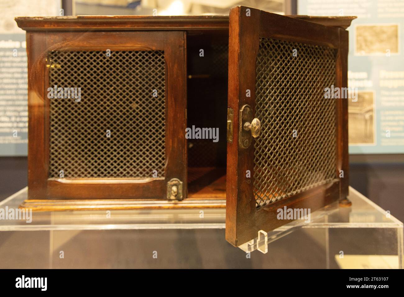 Titanic wreck. This wood cabinet is the only intact piece of cabinetry ...