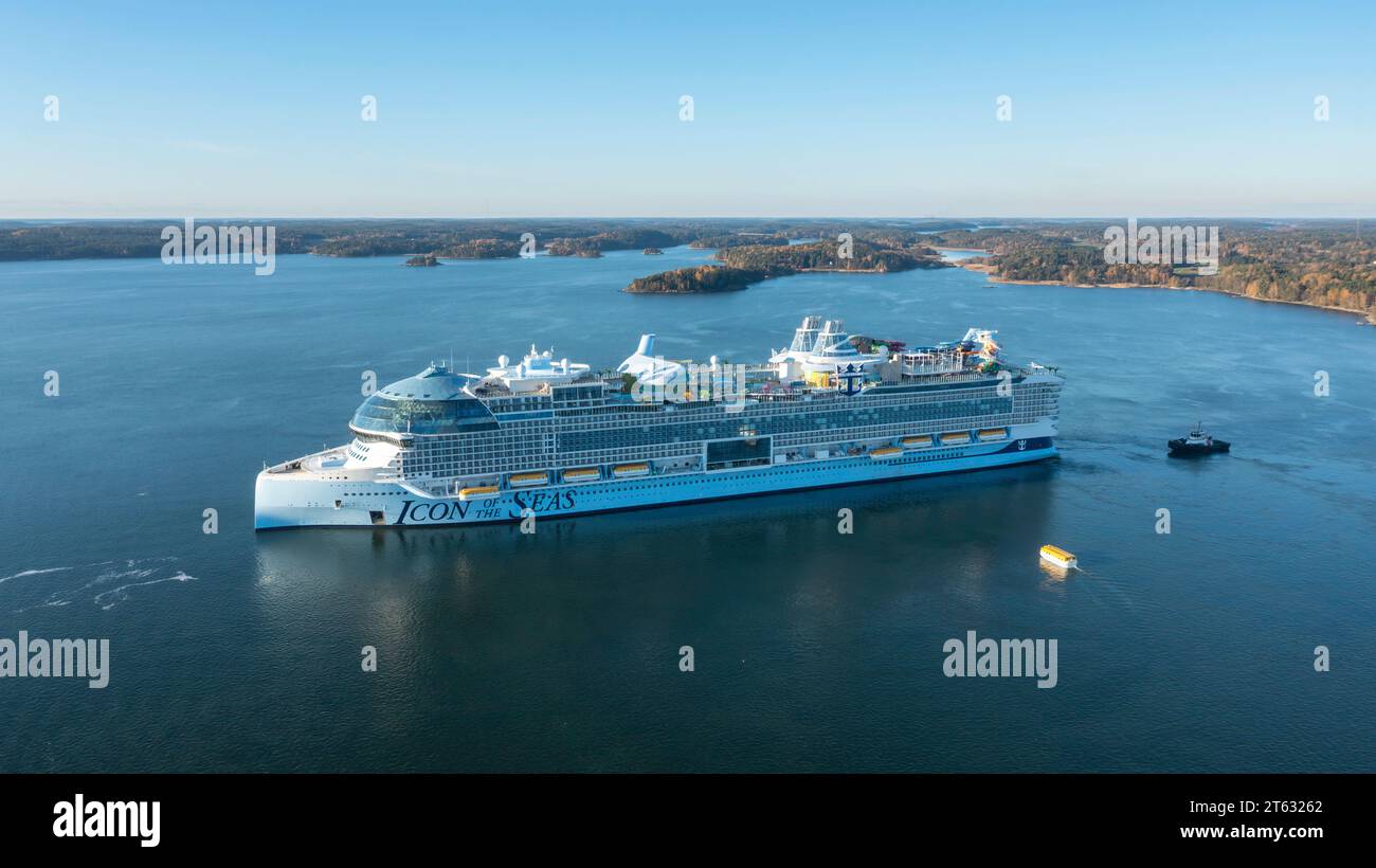 World's largest cruise ship ICON OF THE SEAS during second sea trials in Finnish archipelago ...