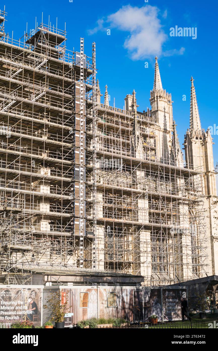 Scaffolding work in progress hi-res stock photography and images - Alamy