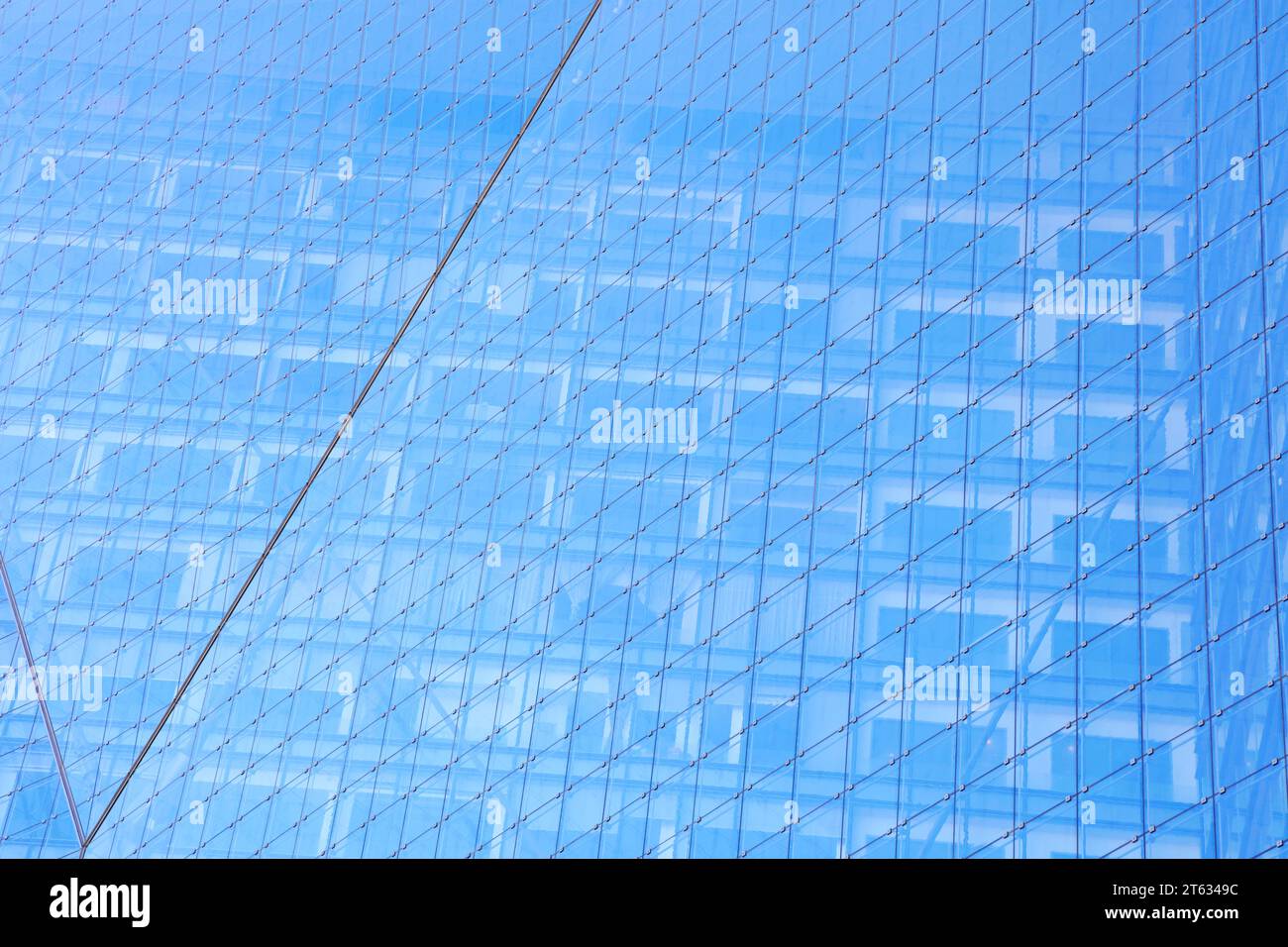 Glass screen wall Stock Photo - Alamy