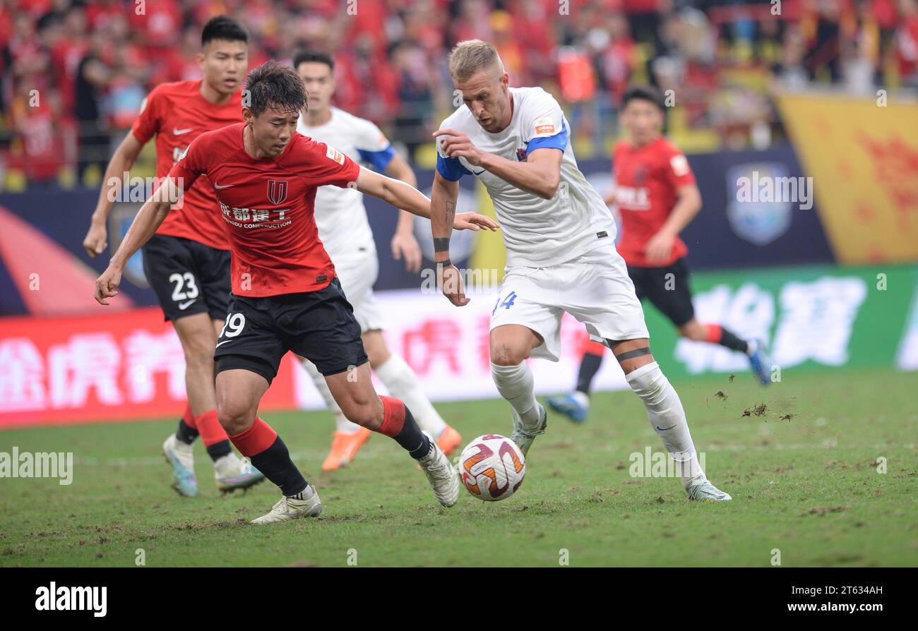Chengdu Rongcheng Football Club defeated Meizhou Hakka Football Club ...